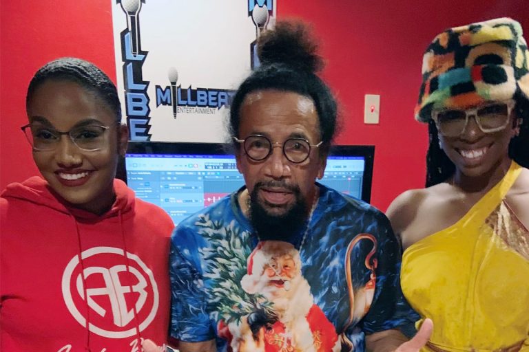 Melly Rose debuts first Parang single ‘Christmas Is Here’ - Soca News